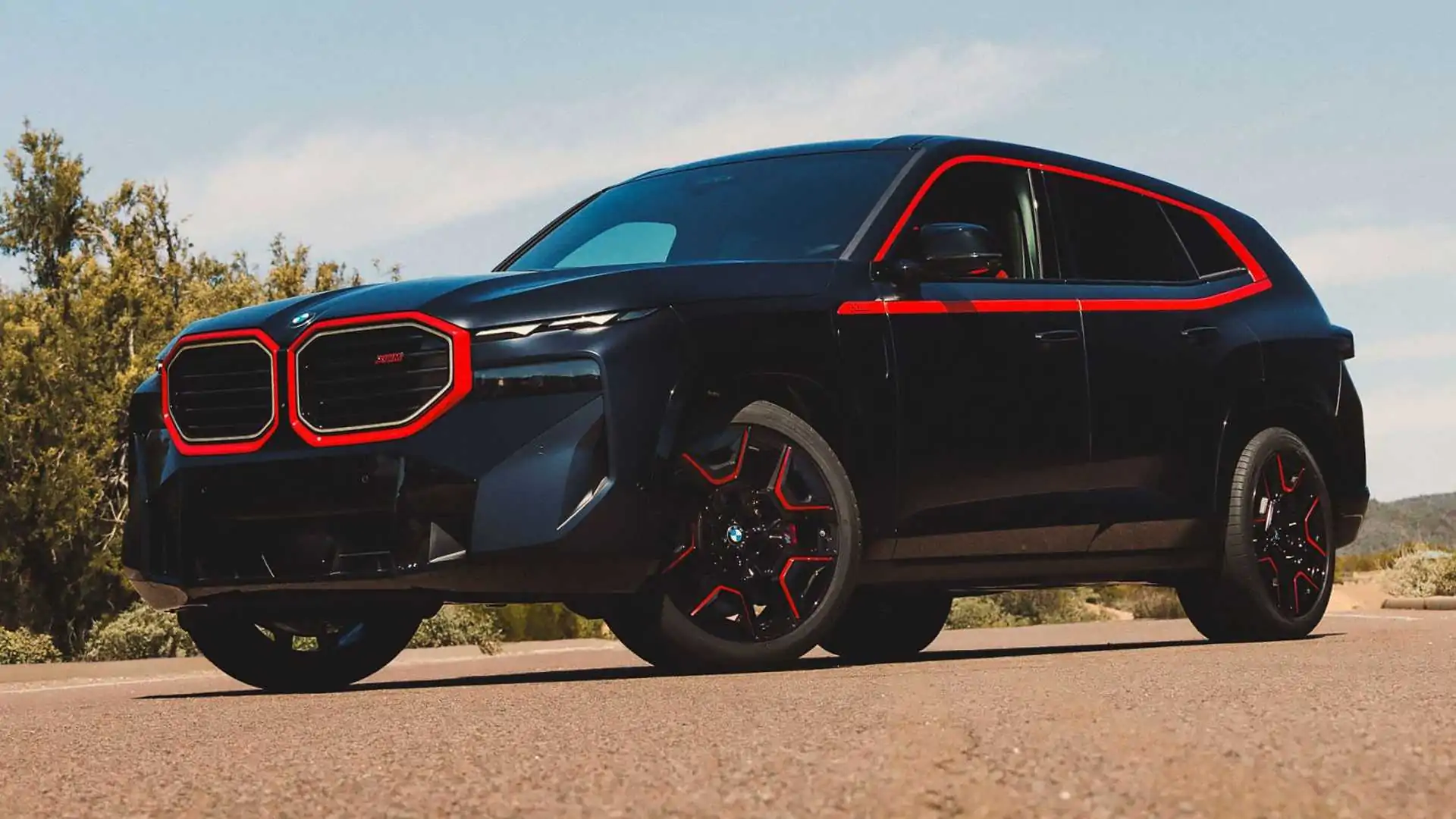 BMW XM Label 2026: the most powerful M SUV tested| EV Magazine | BMW M News